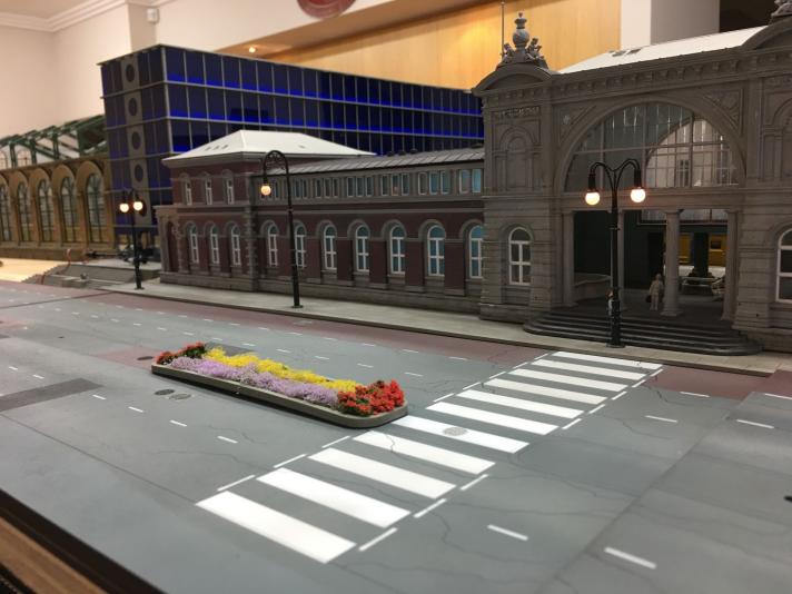 Laser guided, computer controlled model railroad | Model Railroad ...