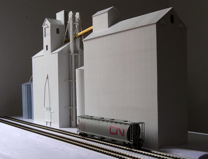Model Railroad Grain Elevators