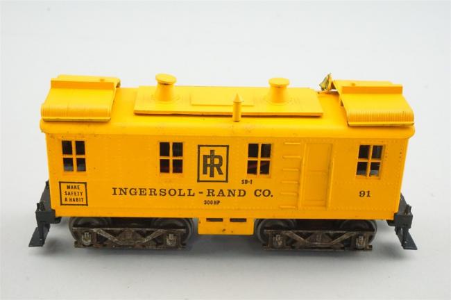 Boxcab Diesel Track Cleaner | Model Railroad Hobbyist magazine