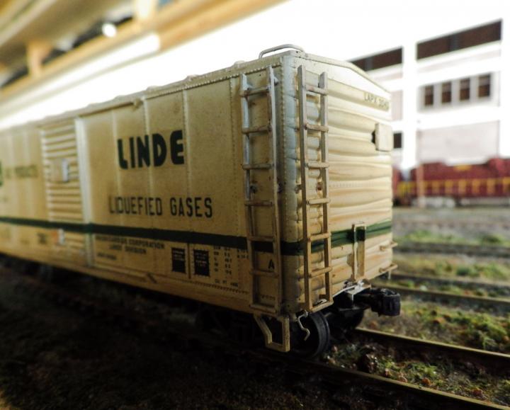Linde Box/Tank Car in HO | Model Railroad Hobbyist magazine