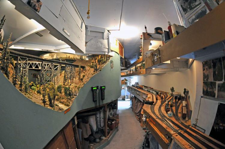 Stephan Cavanaugh WP Mushroom layout -questions | Model Railroad ...