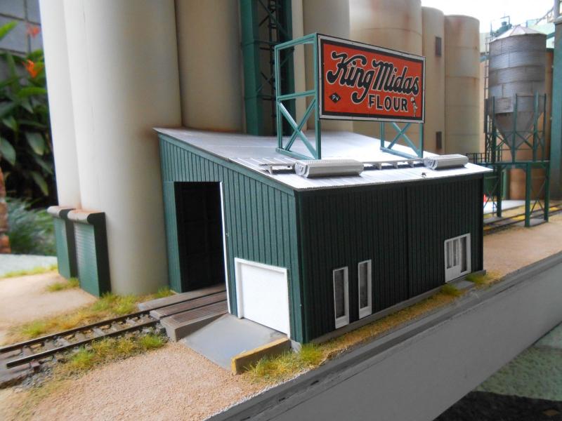 Model Railroad Grain Elevators